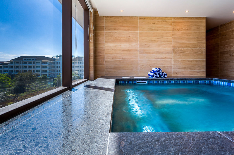 CROWNE PLAZA - Asia My Way Travel